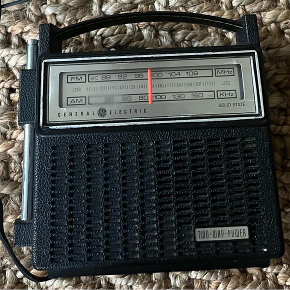General Electric | Portable Audio & Video | Vintage Ge Portable Twoway ...